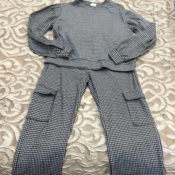 Zara | Matching Sets | Zara Girls Set Top And Pants With Elastic Belt ...